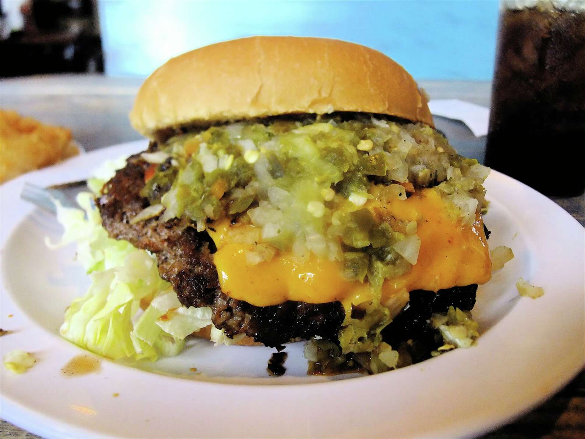 20 juicy, must-try burger joints in Houston