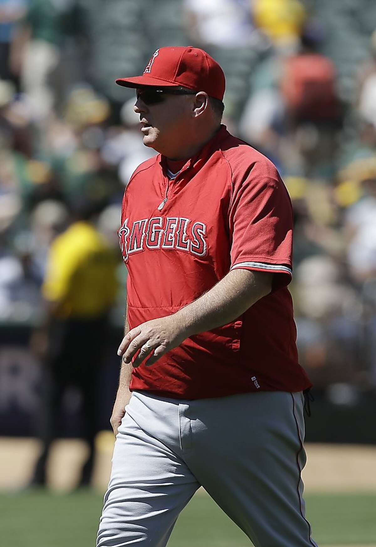 A's can't catch Angels this time