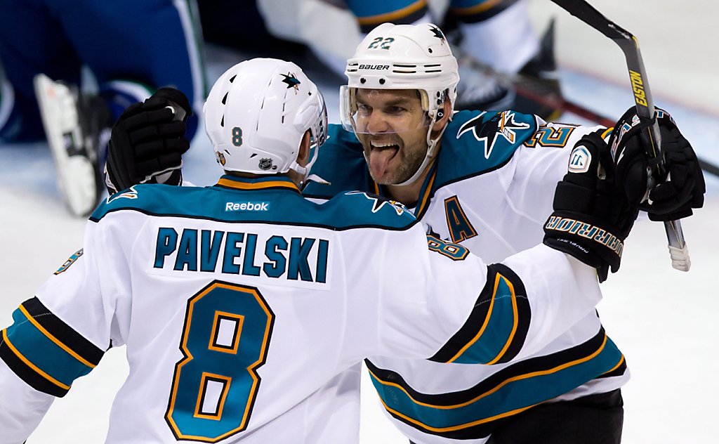 Sharks start playoffs with 3-1 win