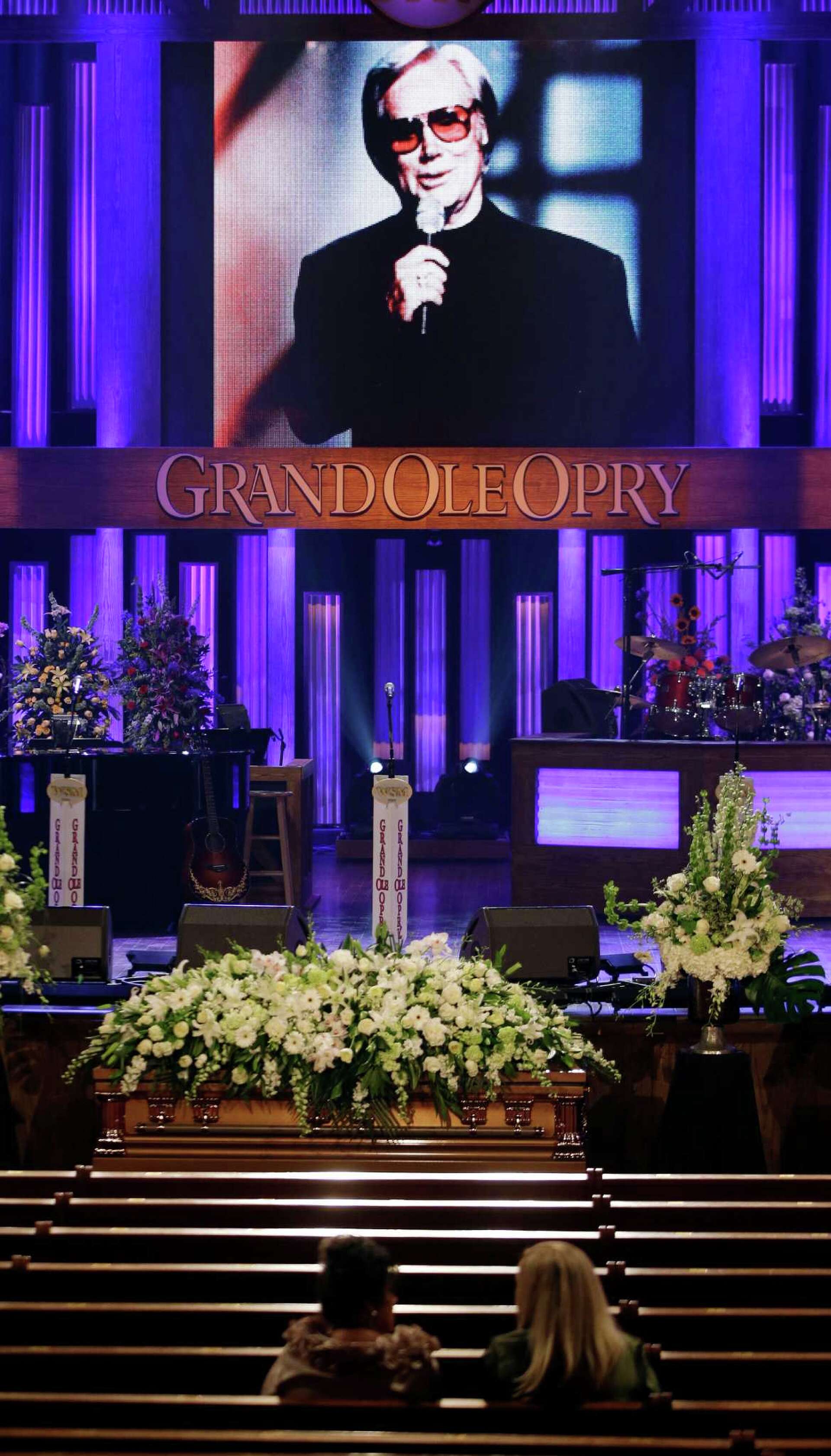 Music City mourns country legend George Jones