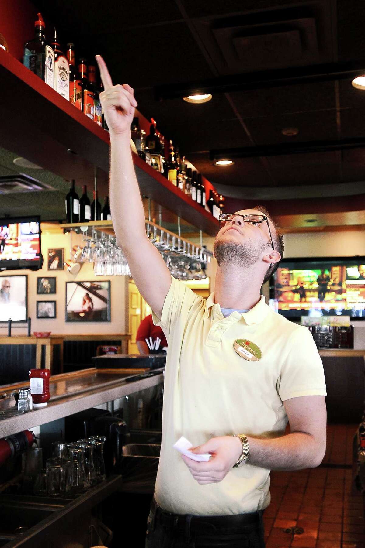 Mixologists for your cinco de Mayo celebration drinks