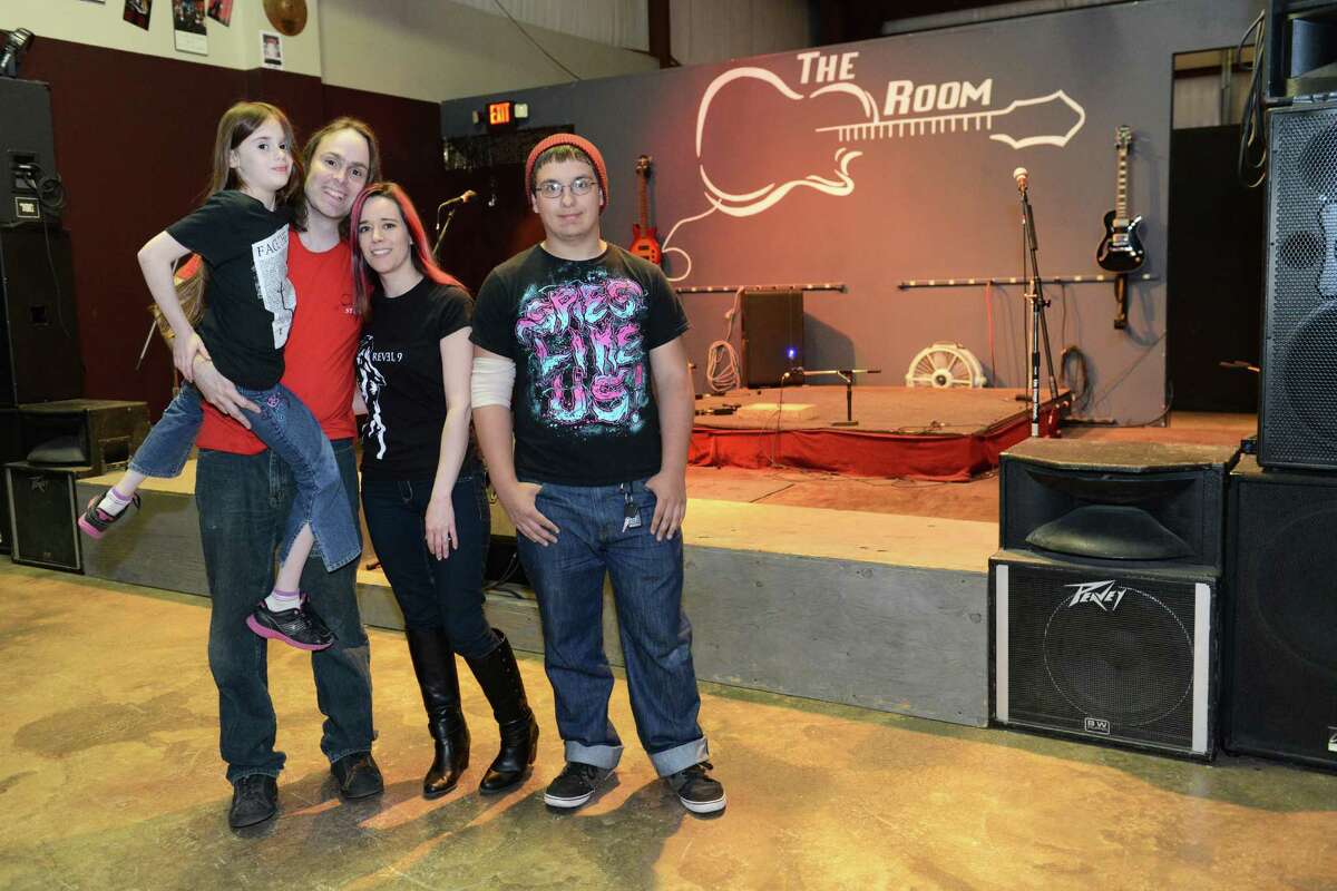 Brookfield business owner hopes Foo Fighters can save youth music venue