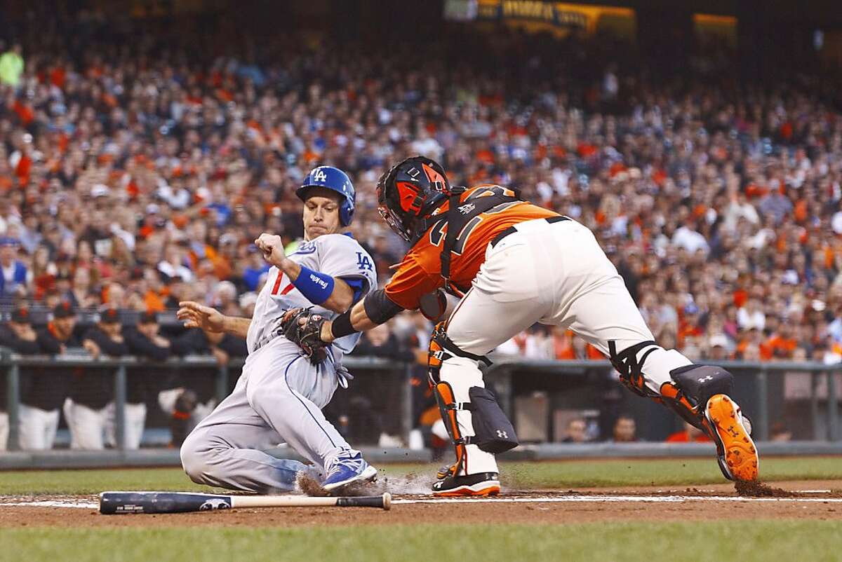 Buster Posey delivers walk-off HR