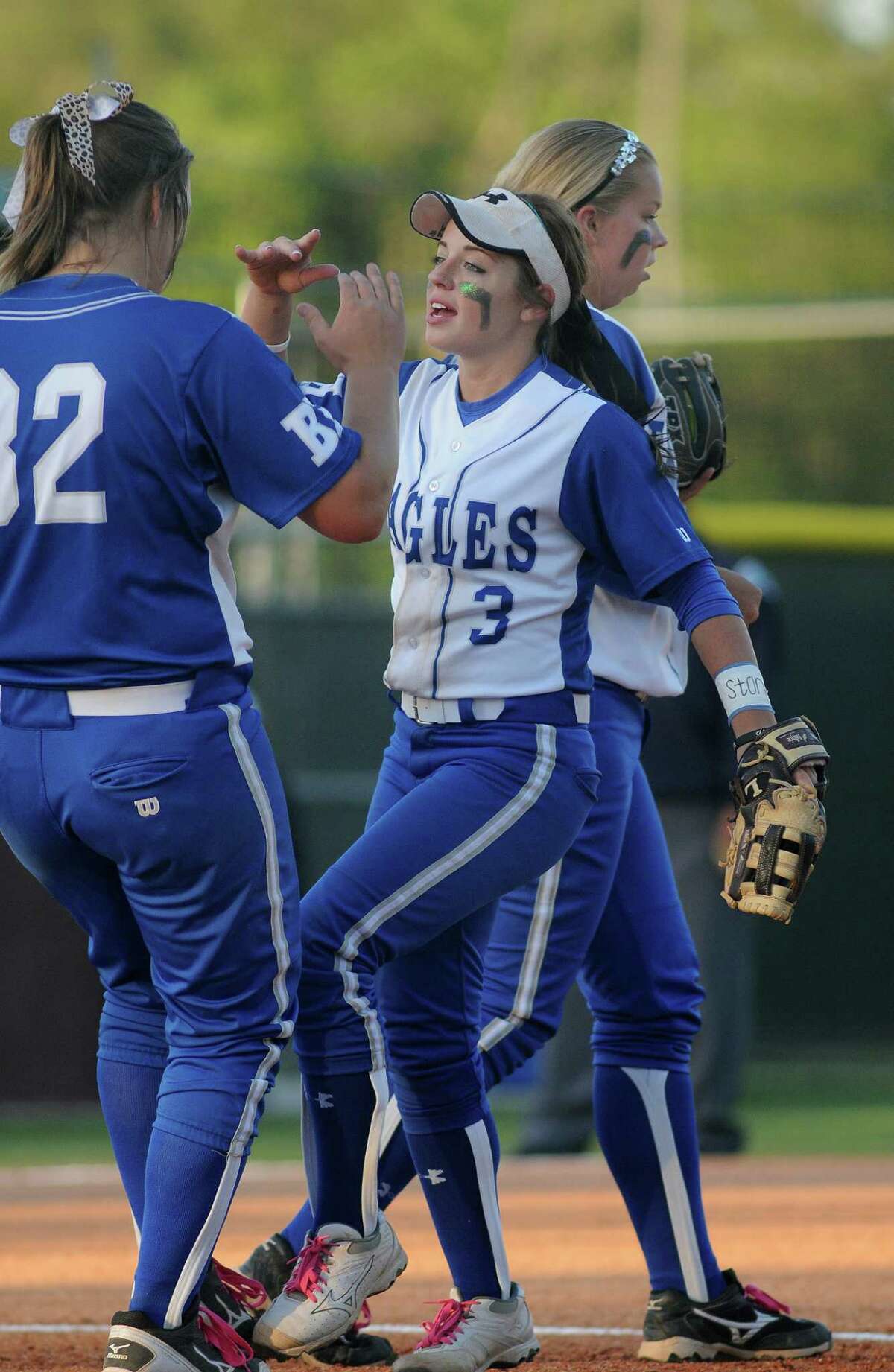 Brenham forces winner-take-all matchup against Barbers Hill