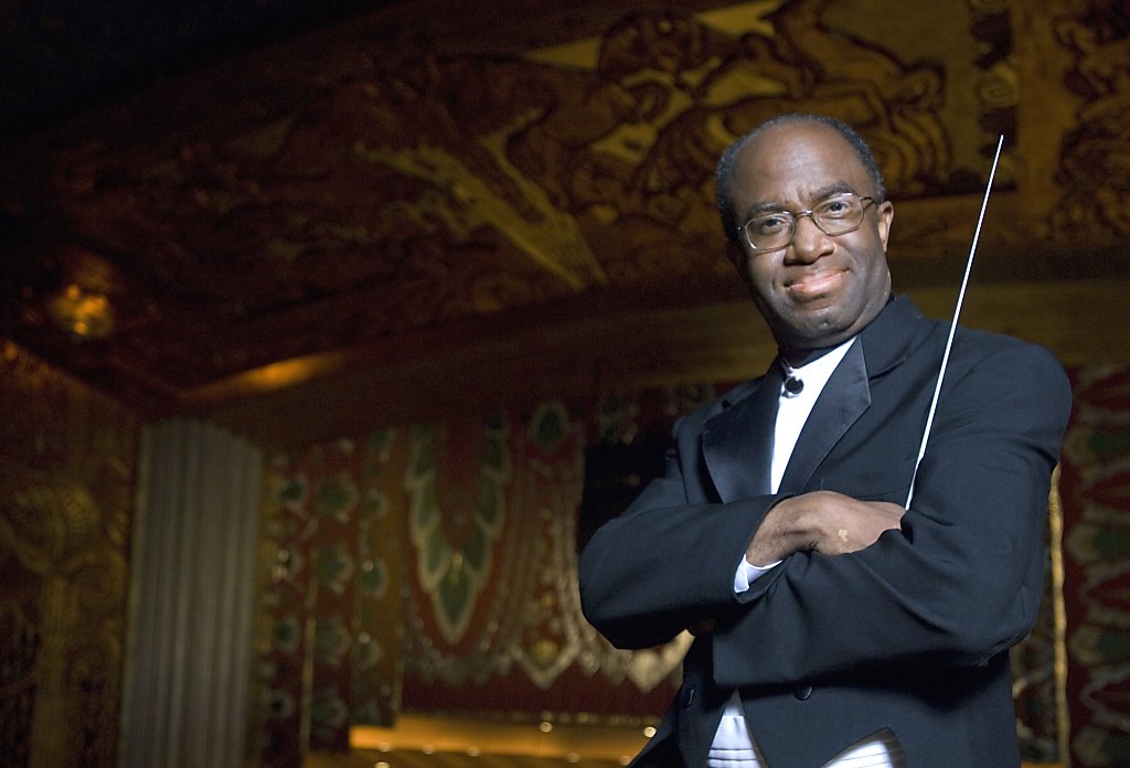 Oakland symphony packs it in for season
