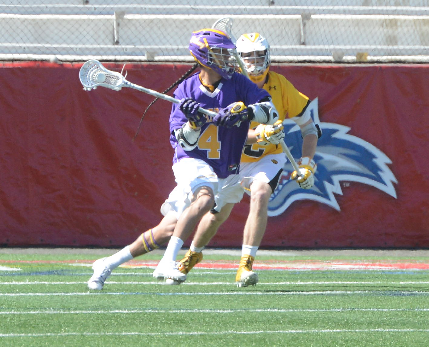 Danes capture title in style