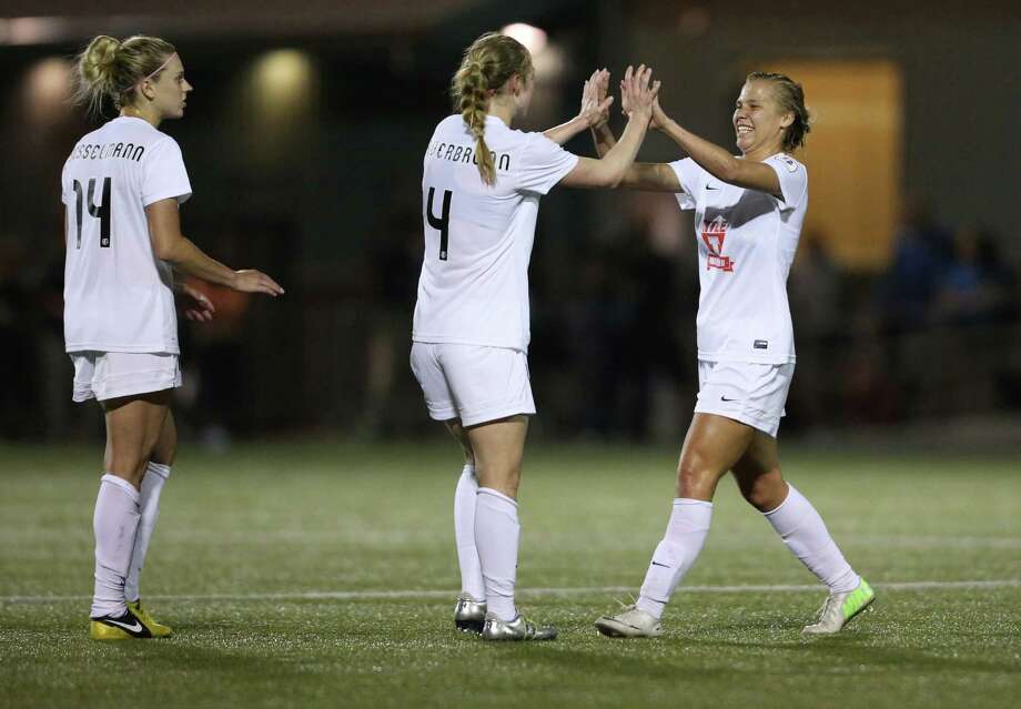 Seattle Reign FC home opener - seattlepi.com