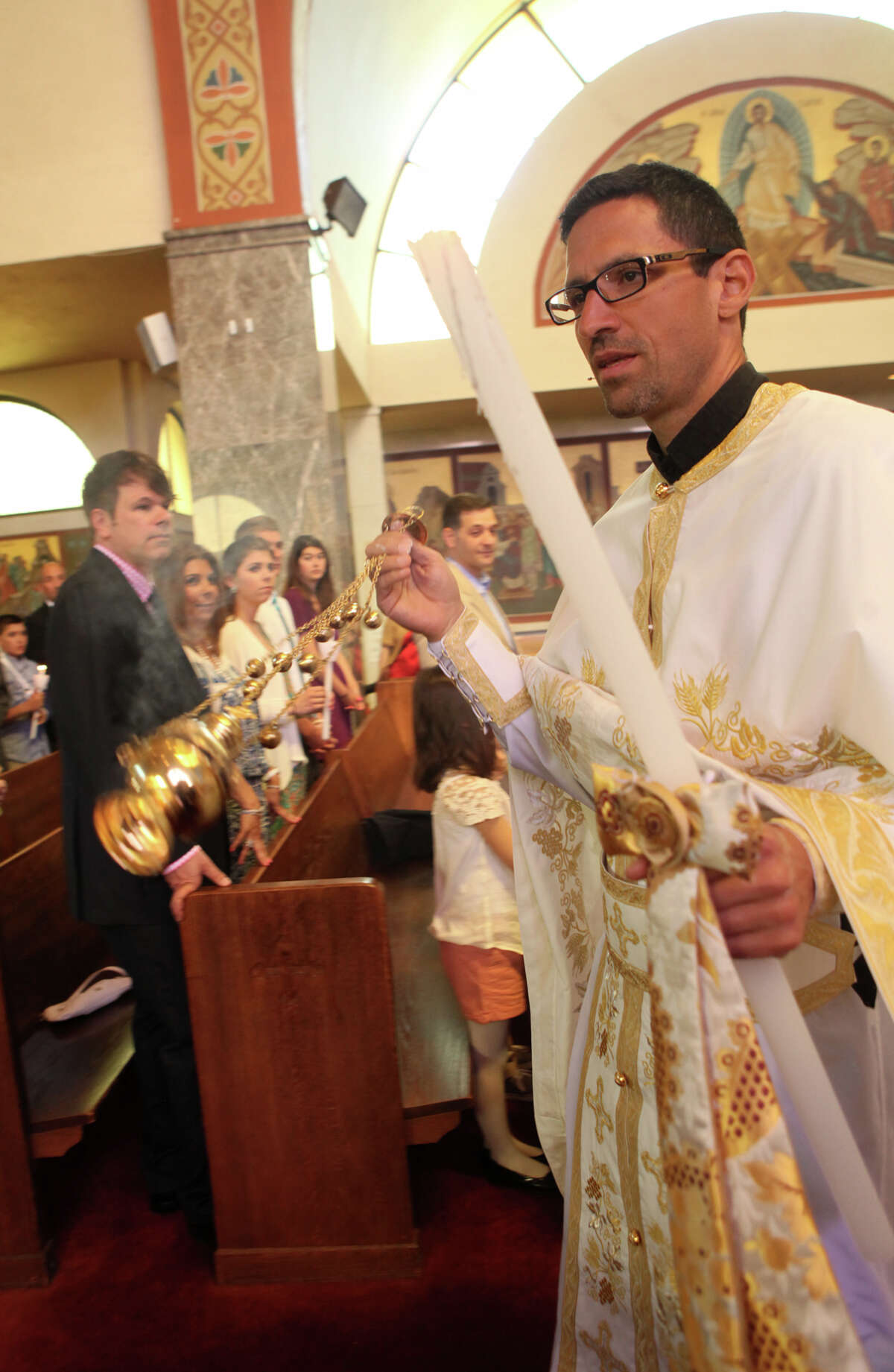 Families mark Eastern Orthodox Easter