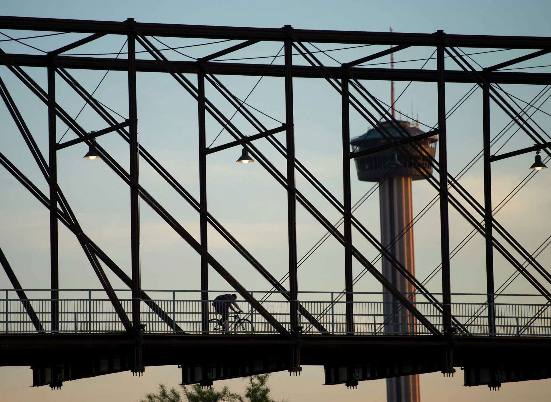 12 things you didn't know about Hays Street Bridge