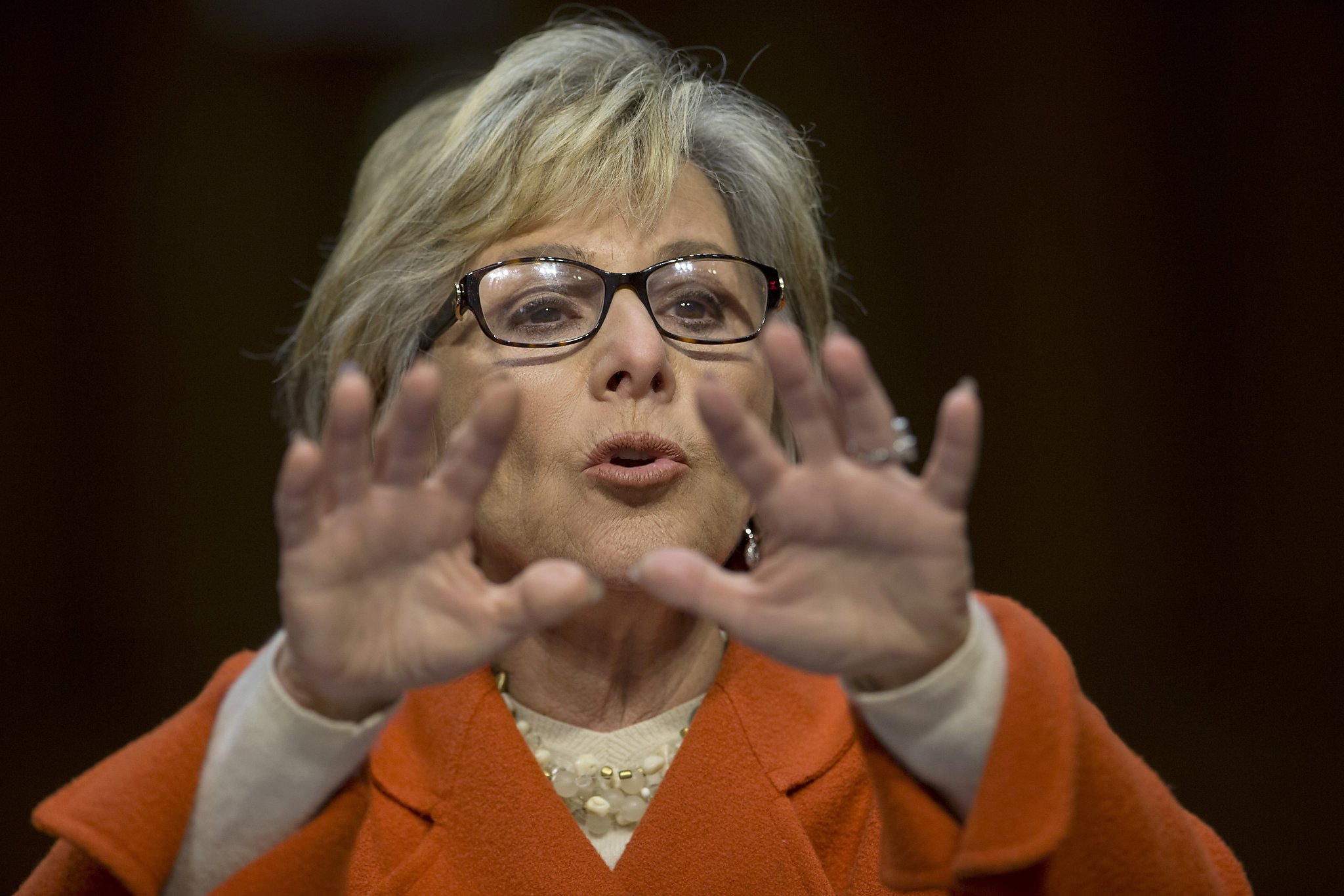 Barbara Boxer pushes ahead on chemical safety law
