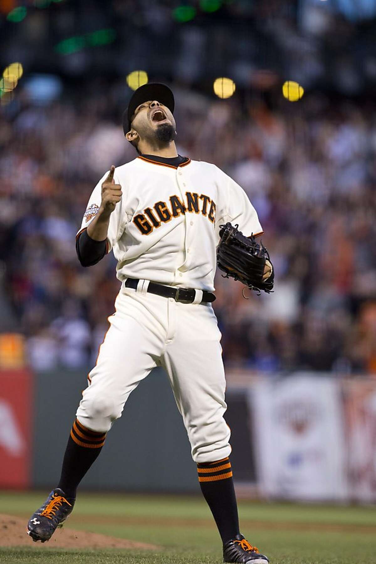 SF Giants extend mastery of Dodgers