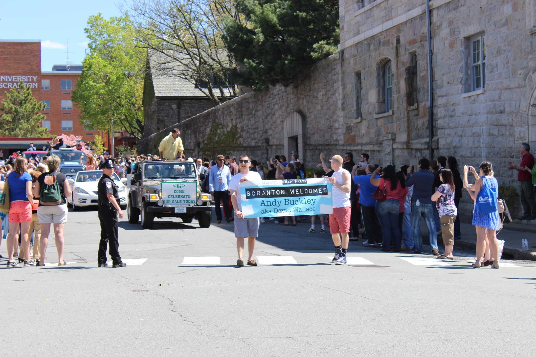 Pam, Jim moments are 'Office's' best