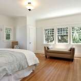 Oakland Dutch Colonial boasts fireplace - SFGate