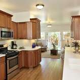 Oakland Dutch Colonial boasts fireplace - SFGate