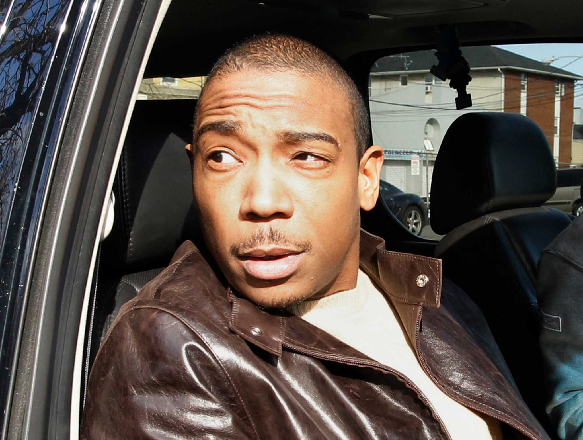 Rapper Ja Rule leaves Adirondack prison