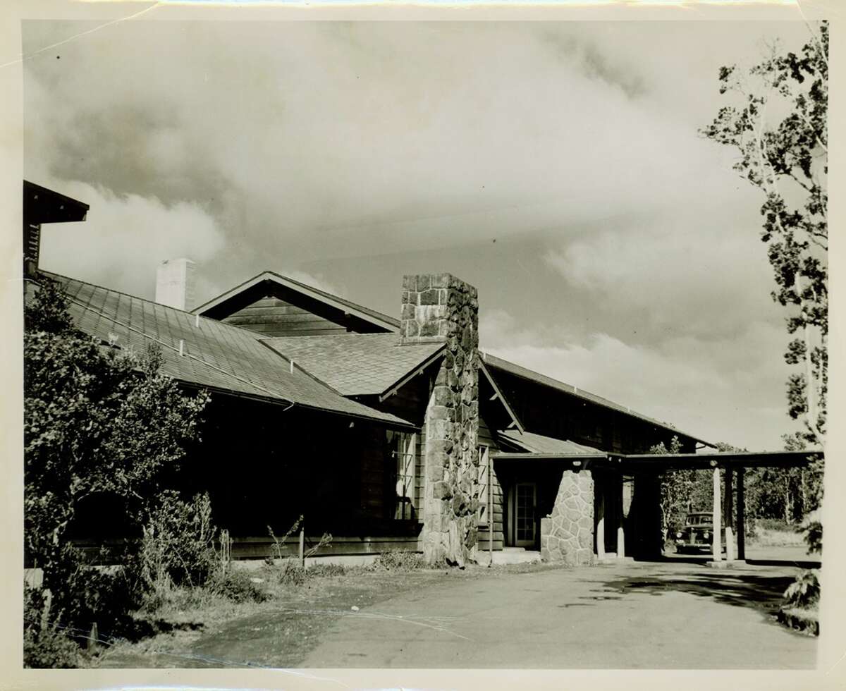 Enchanted by the glow of volcanoes