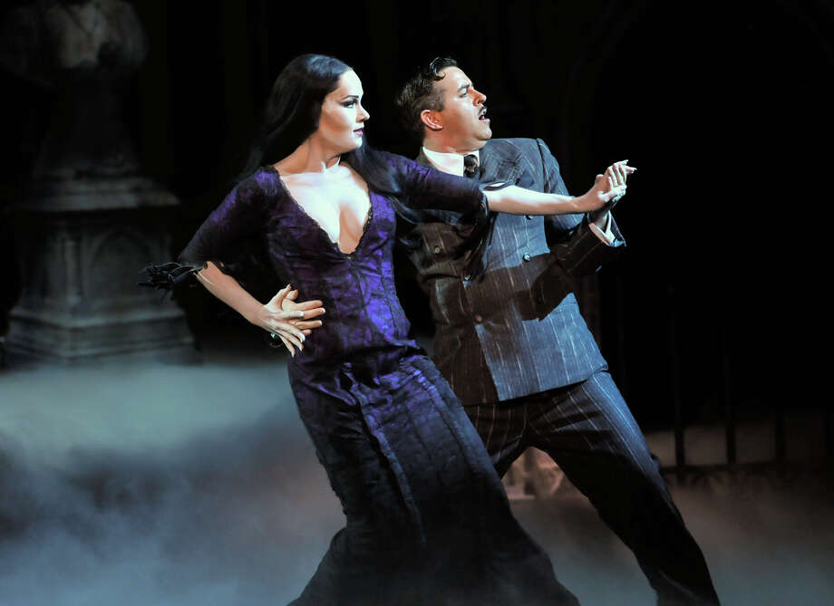 'Addams Family' a mixed bag - San Antonio Express-News