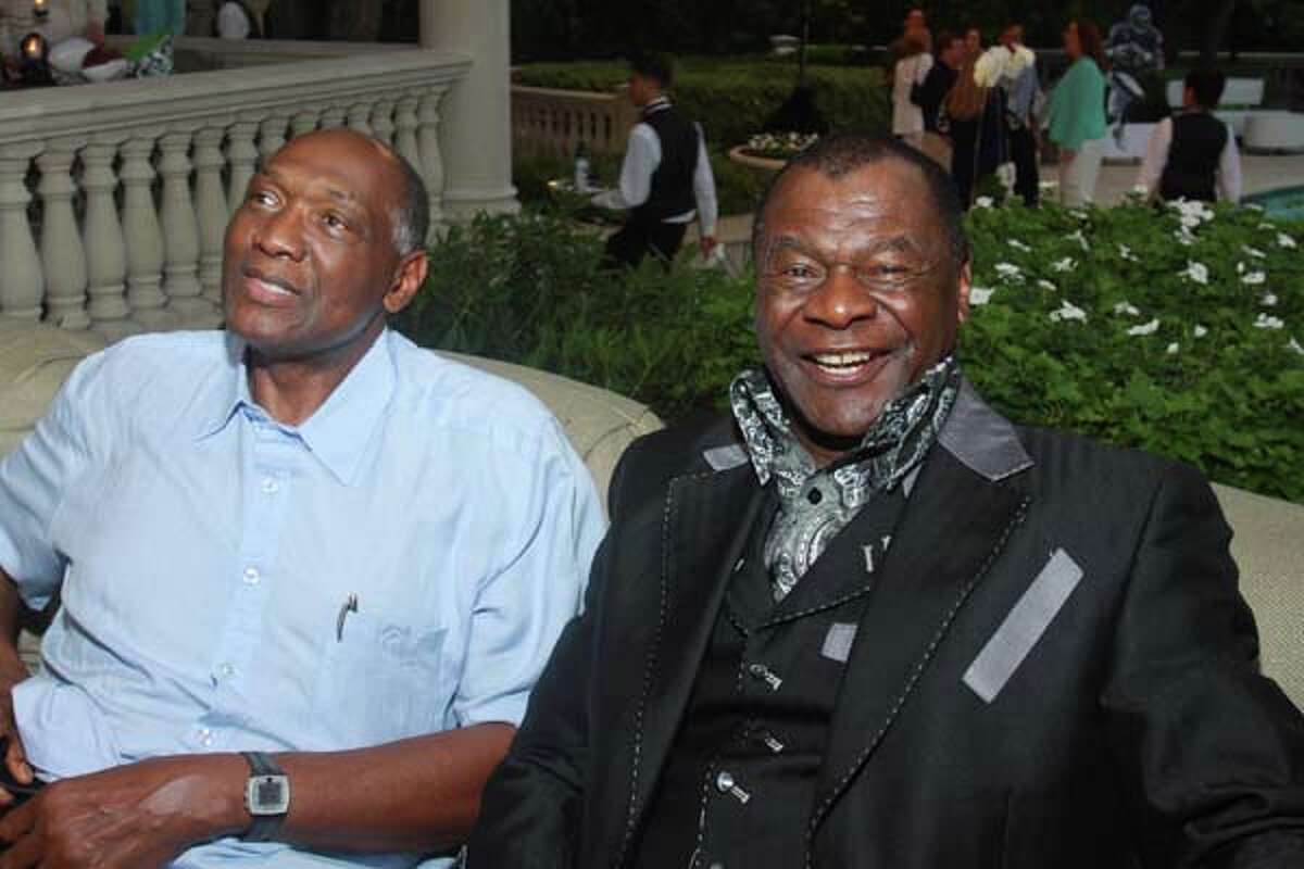 Celebrate 70 years of Calvin Murphy, the best-dressed man at any ...