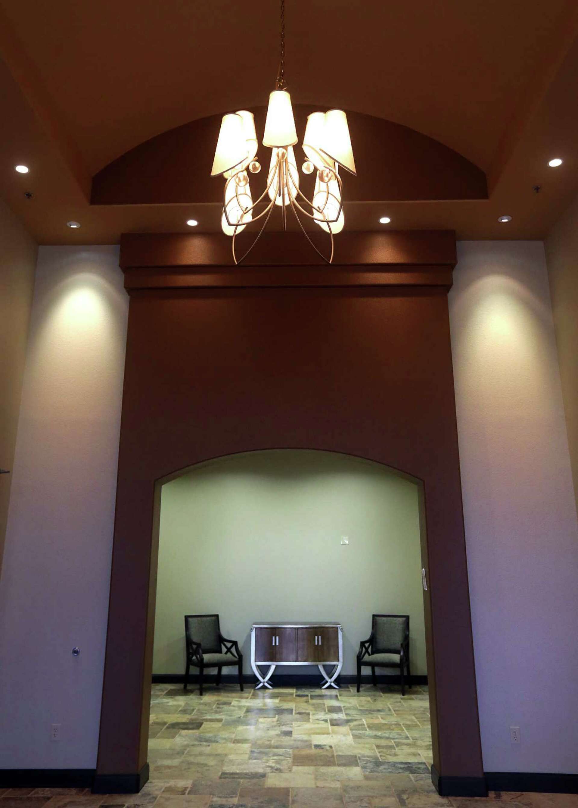 Chabad to dedicate its new center