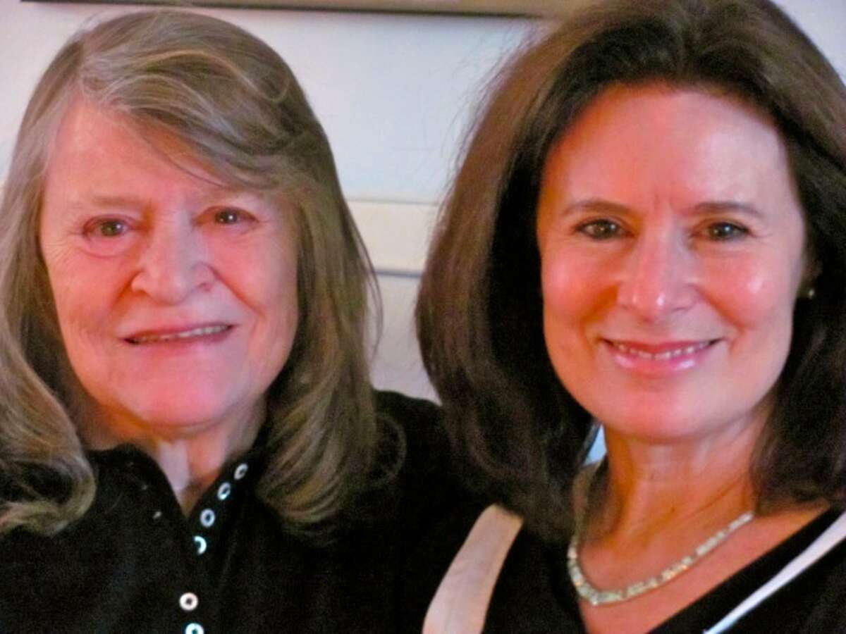 Wanted: Photos of mother-daughter look-alikes