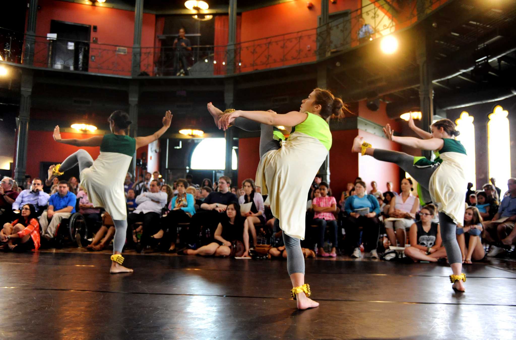 Photos: Dance at Union College