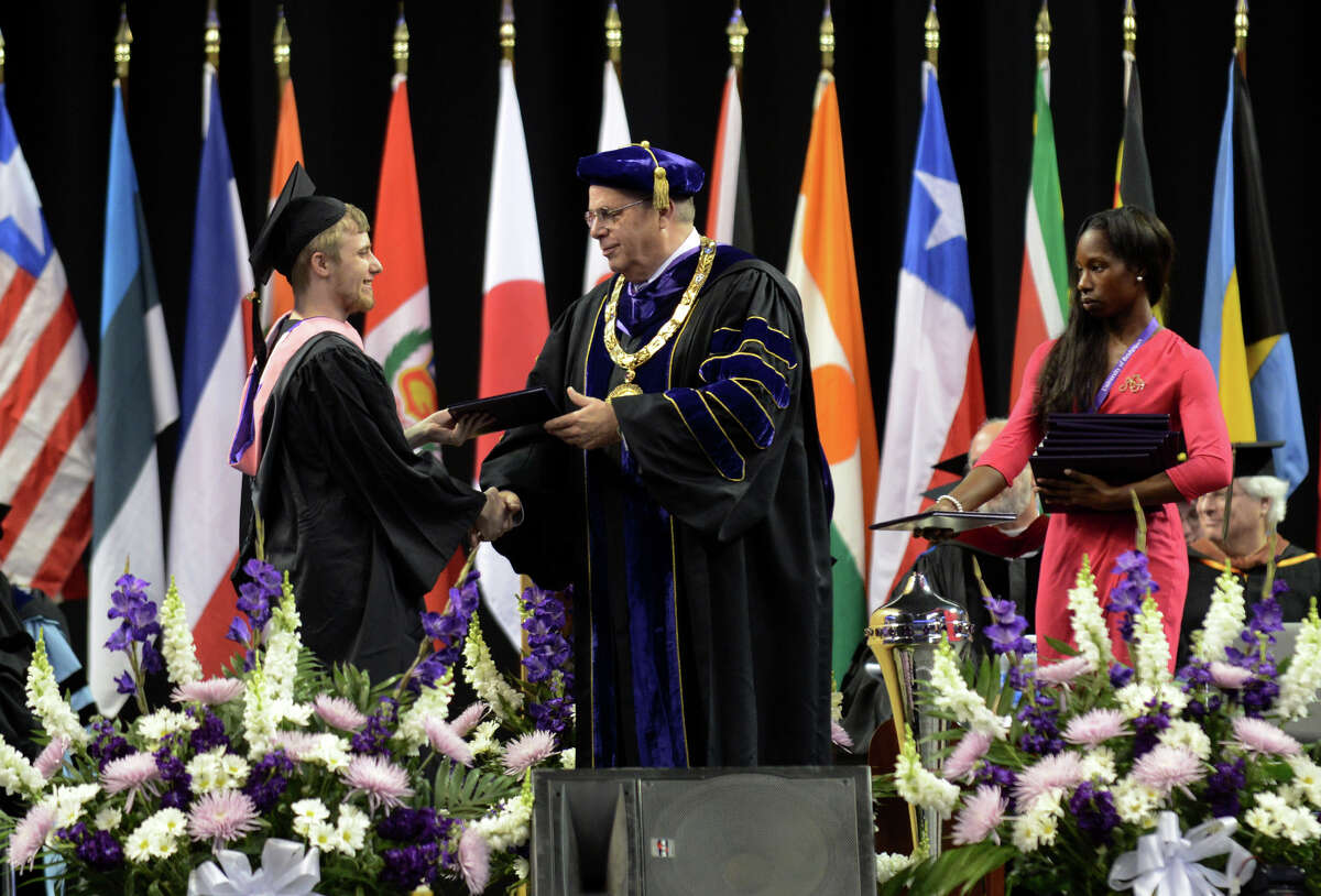 UB holds 103rd commencement ceremony