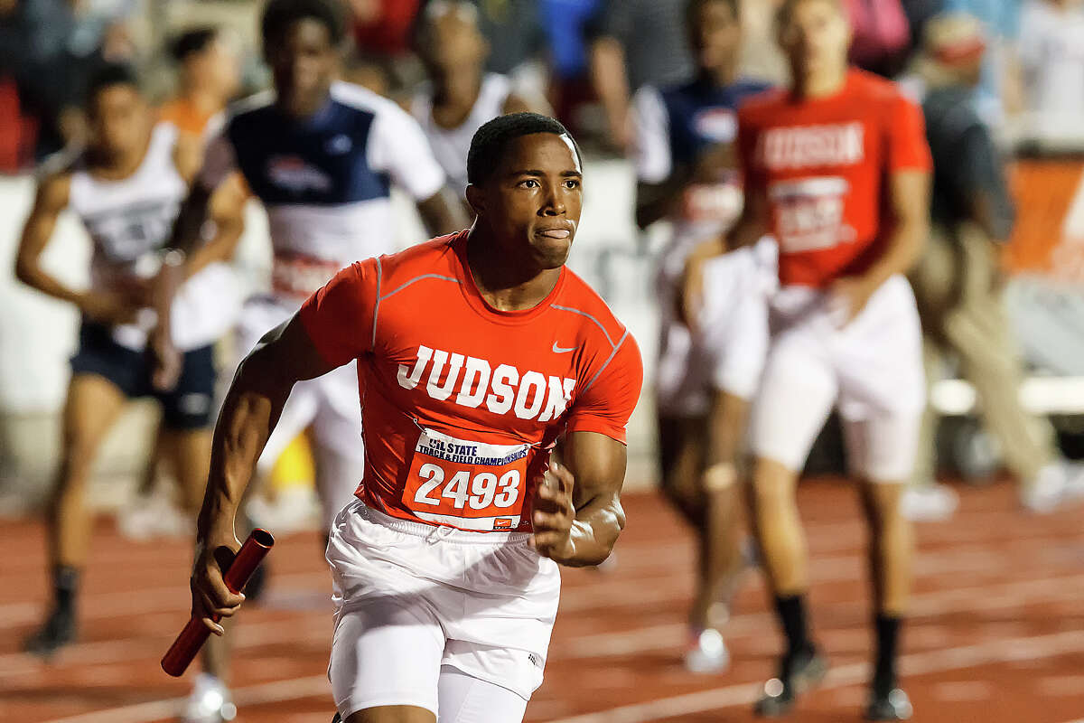 With relay win, Judson boys rocket to team's 1st state title