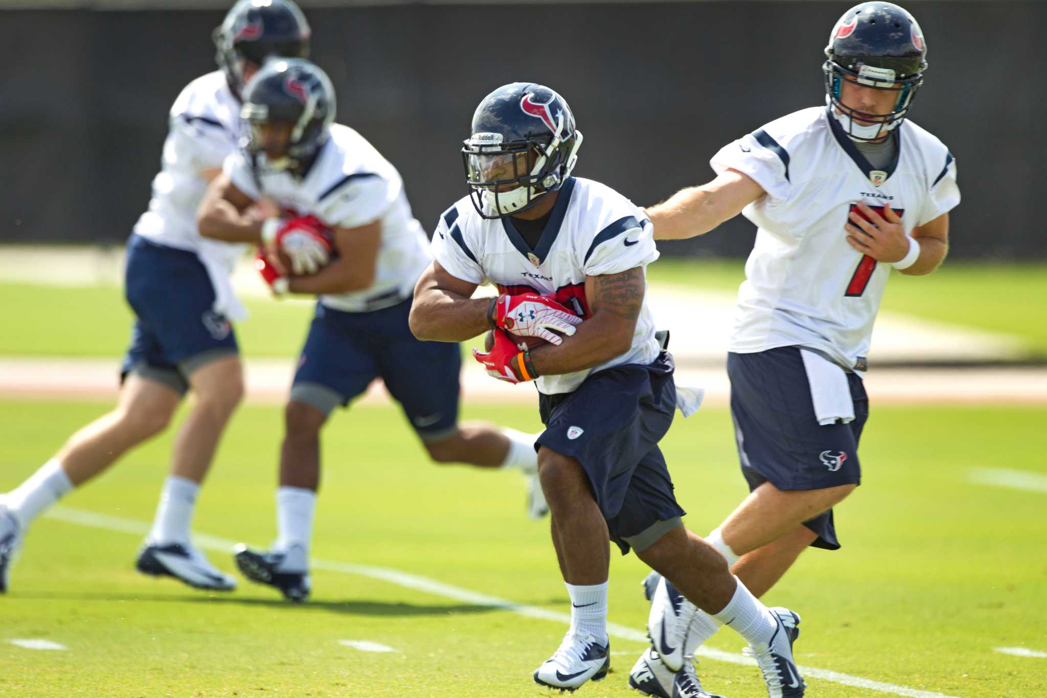 Texans rookie RBs in right place at right time