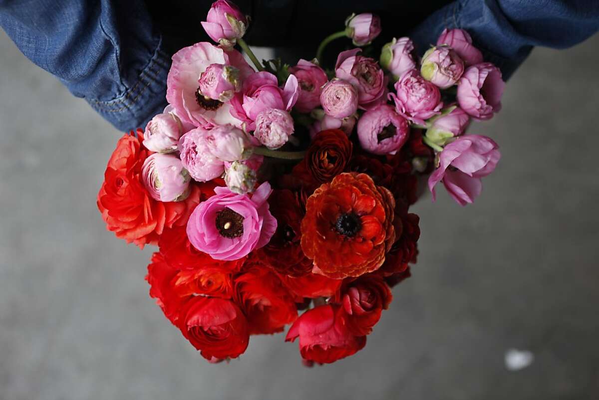 Studio Choo's flower foraging tips