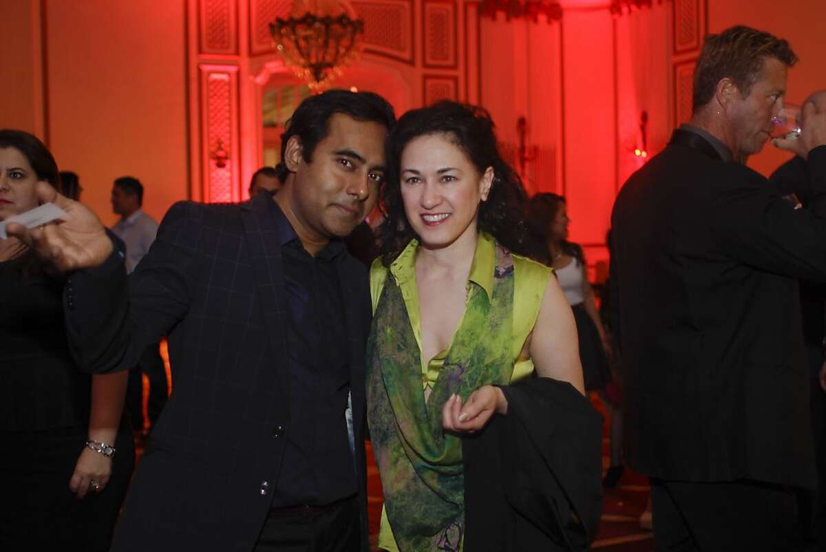 Bay Fashion editor 'Shankha' in spotlight