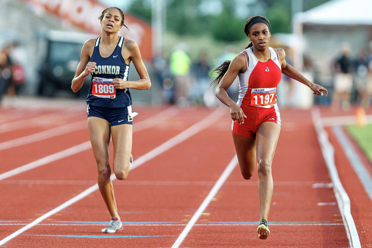 With relay win, Judson boys rocket to team's 1st state title