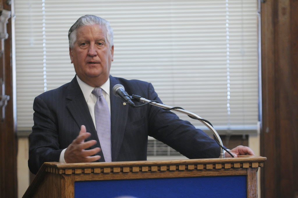 Jennings won't seek 6th term