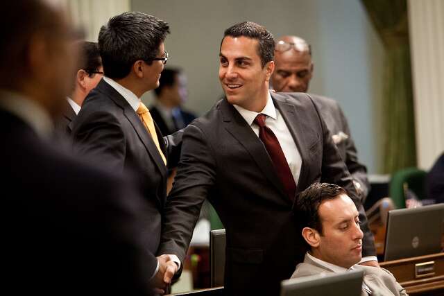 California seeks constitutional convention over Citizens United