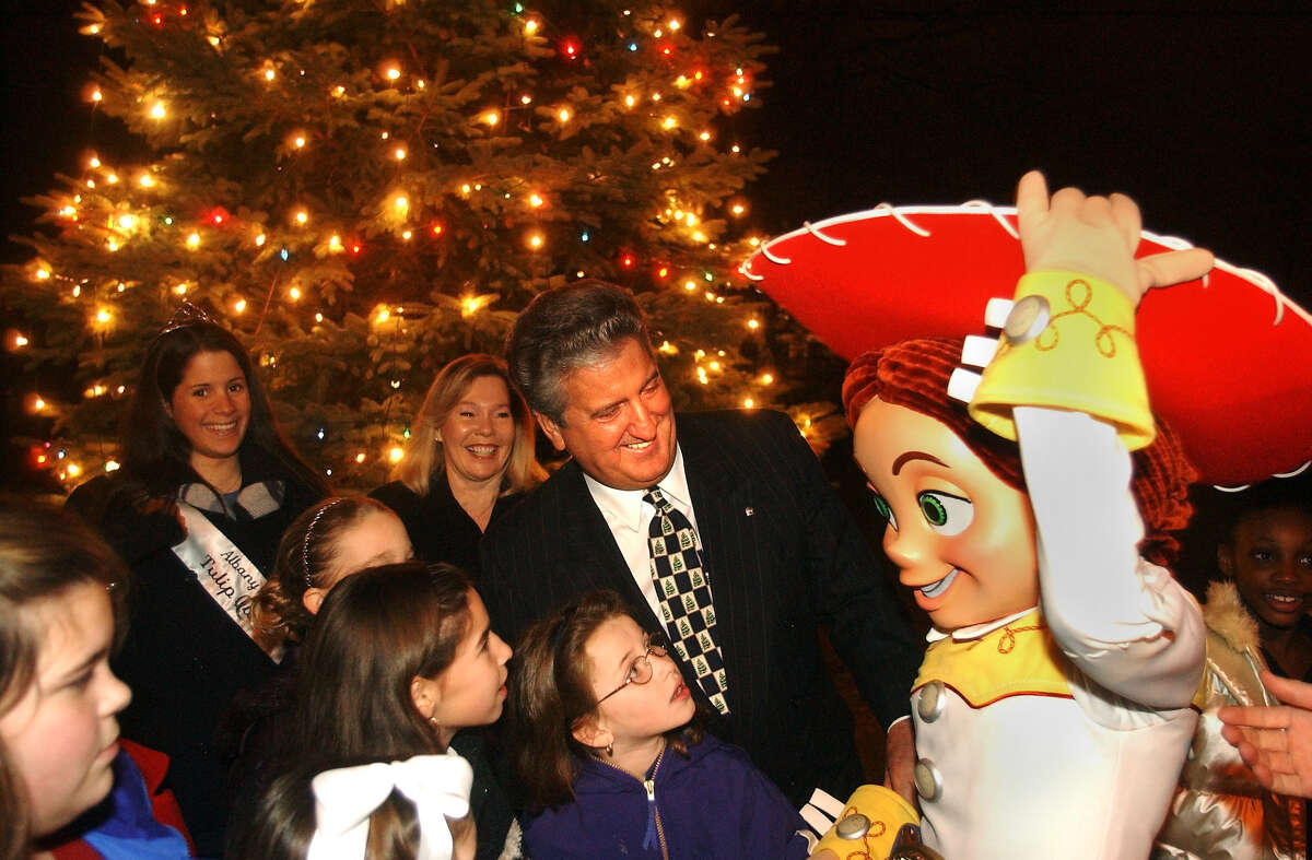 SEEN: Posing with Jerry Jennings