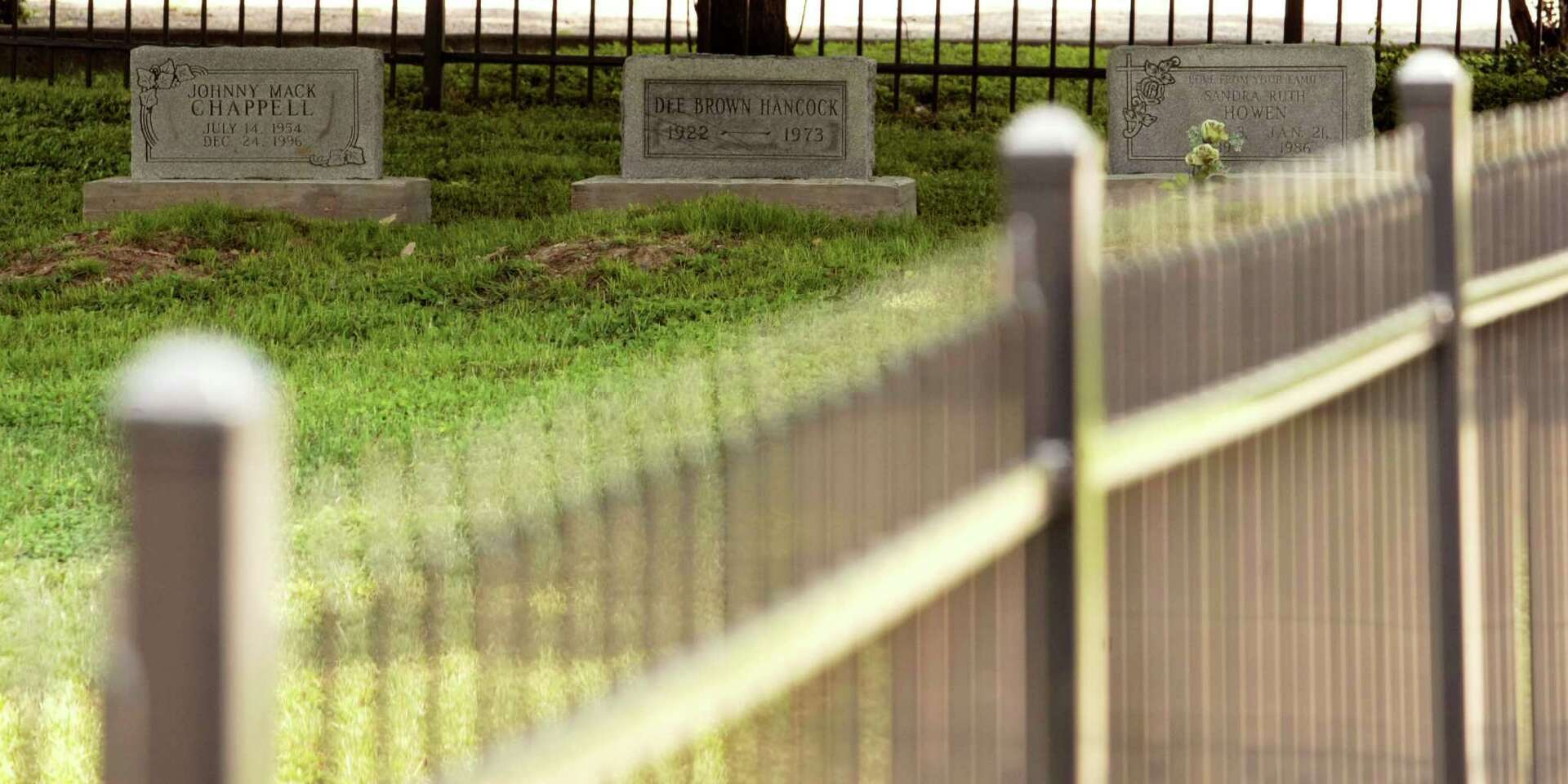 Fake cemetery serves as scarecrow for vagrants