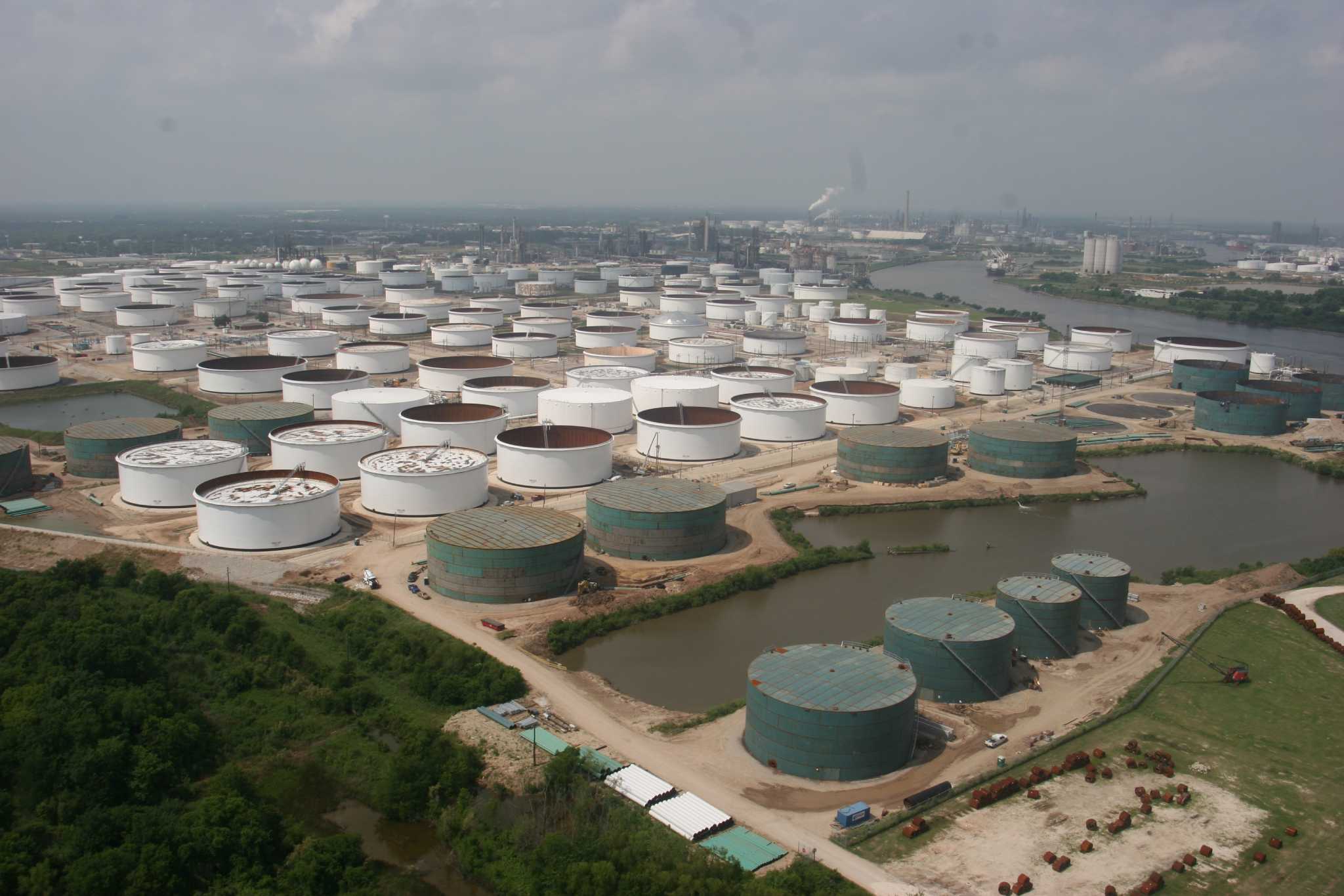 Kinder Morgan plans expansion at Pasadena terminal