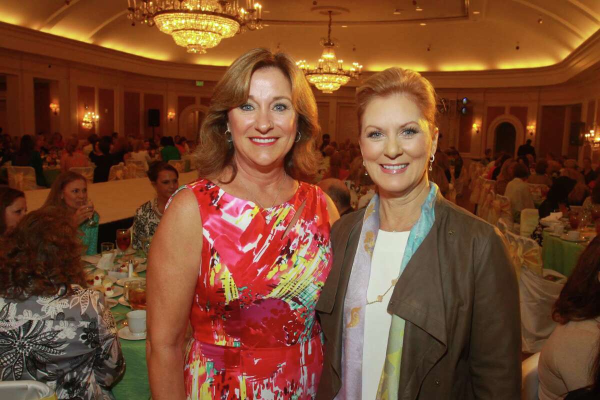 Media stars strut for Star of Hope