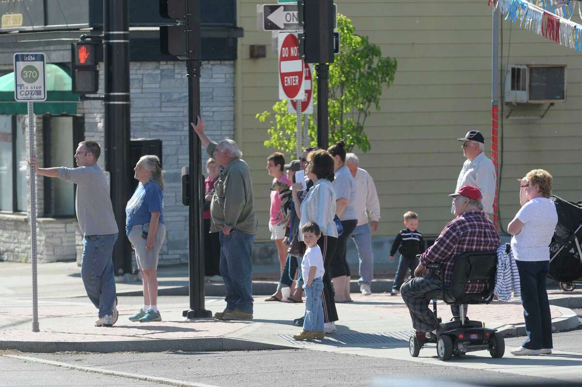 Crowd cheers as stubborn church steeple resists demolition