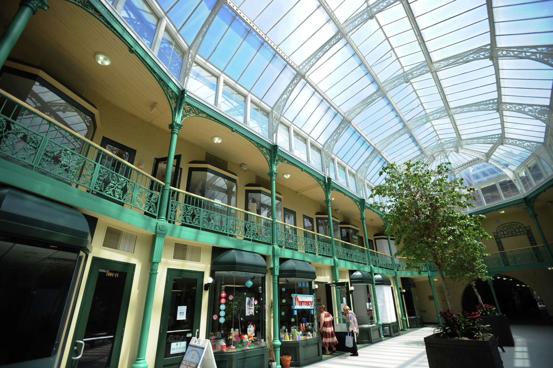 New businesses open in Bridgeport's Arcade building