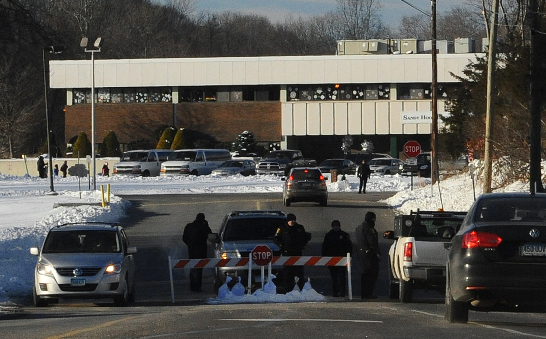 SWAT teams guarded Sandy Hook students