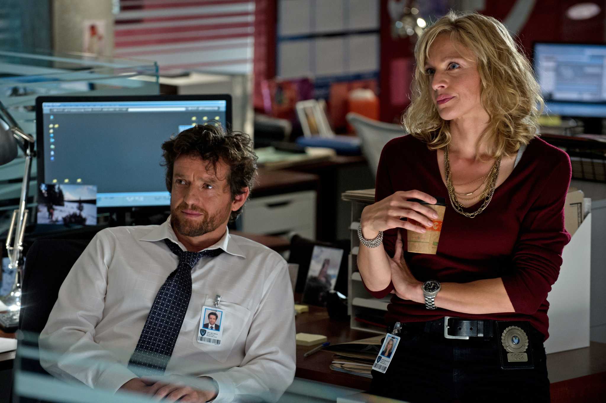 Little mystery in whodunit on 'Motive'
