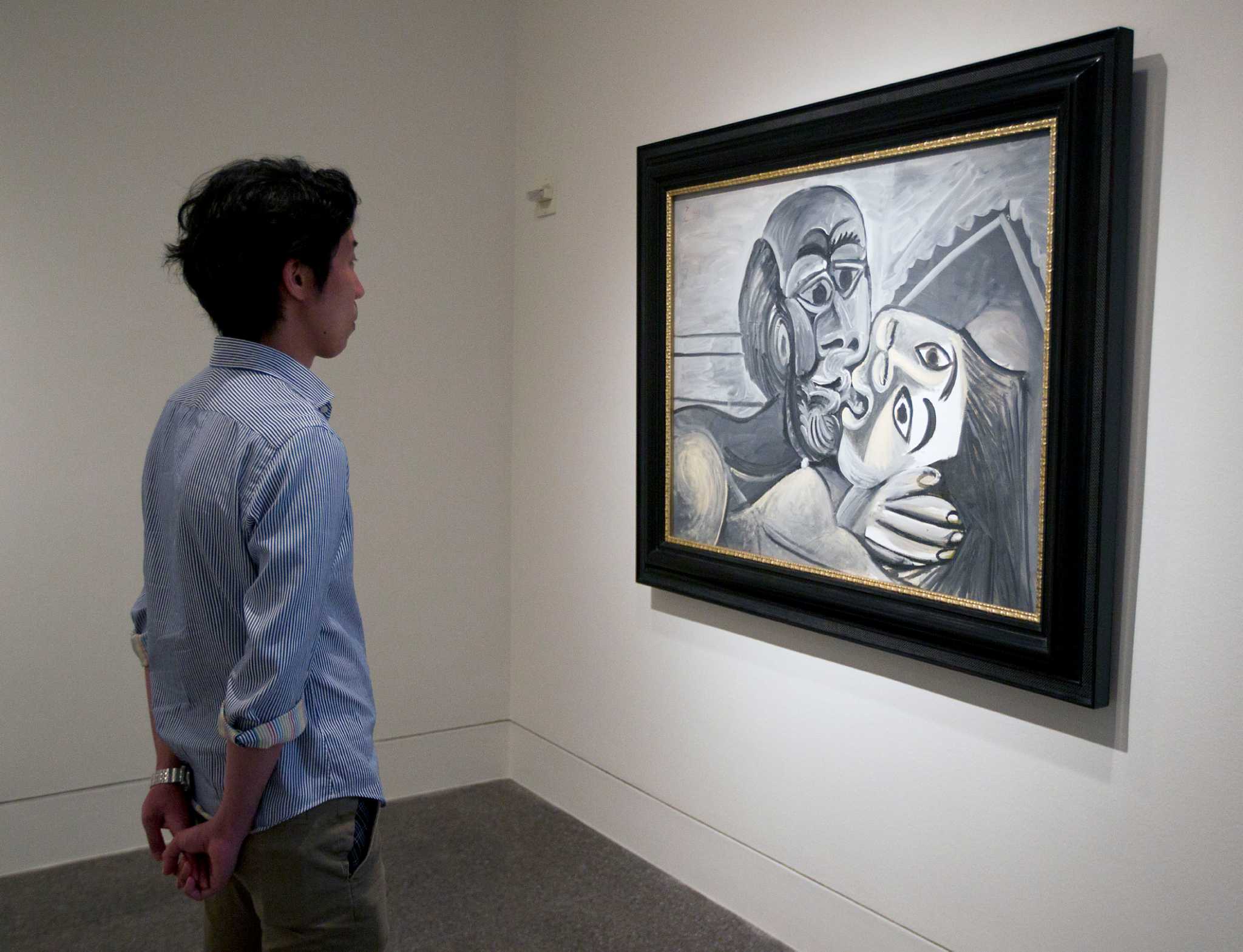 'Picasso' hangs around for Memorial Day