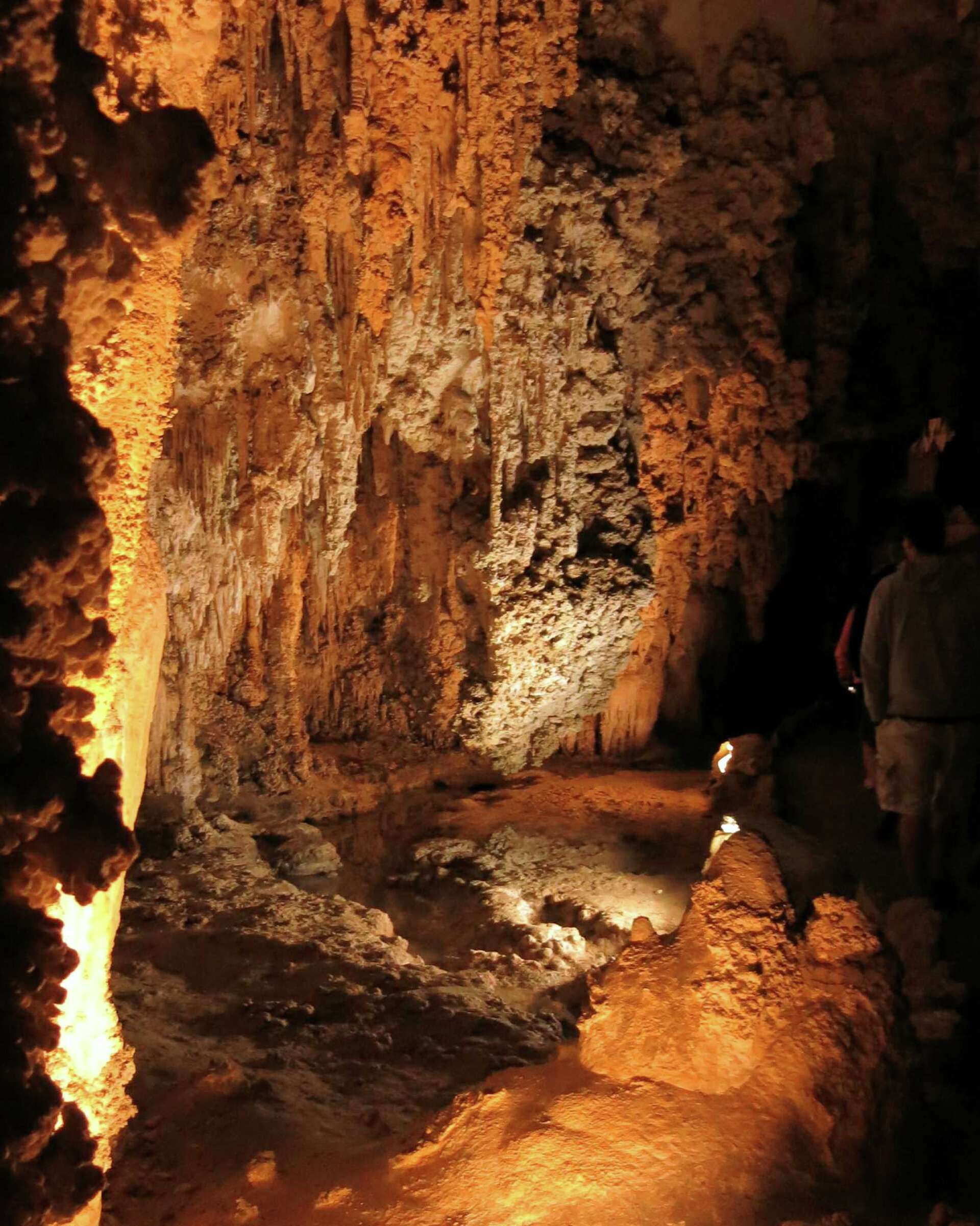 Desert meets caverns