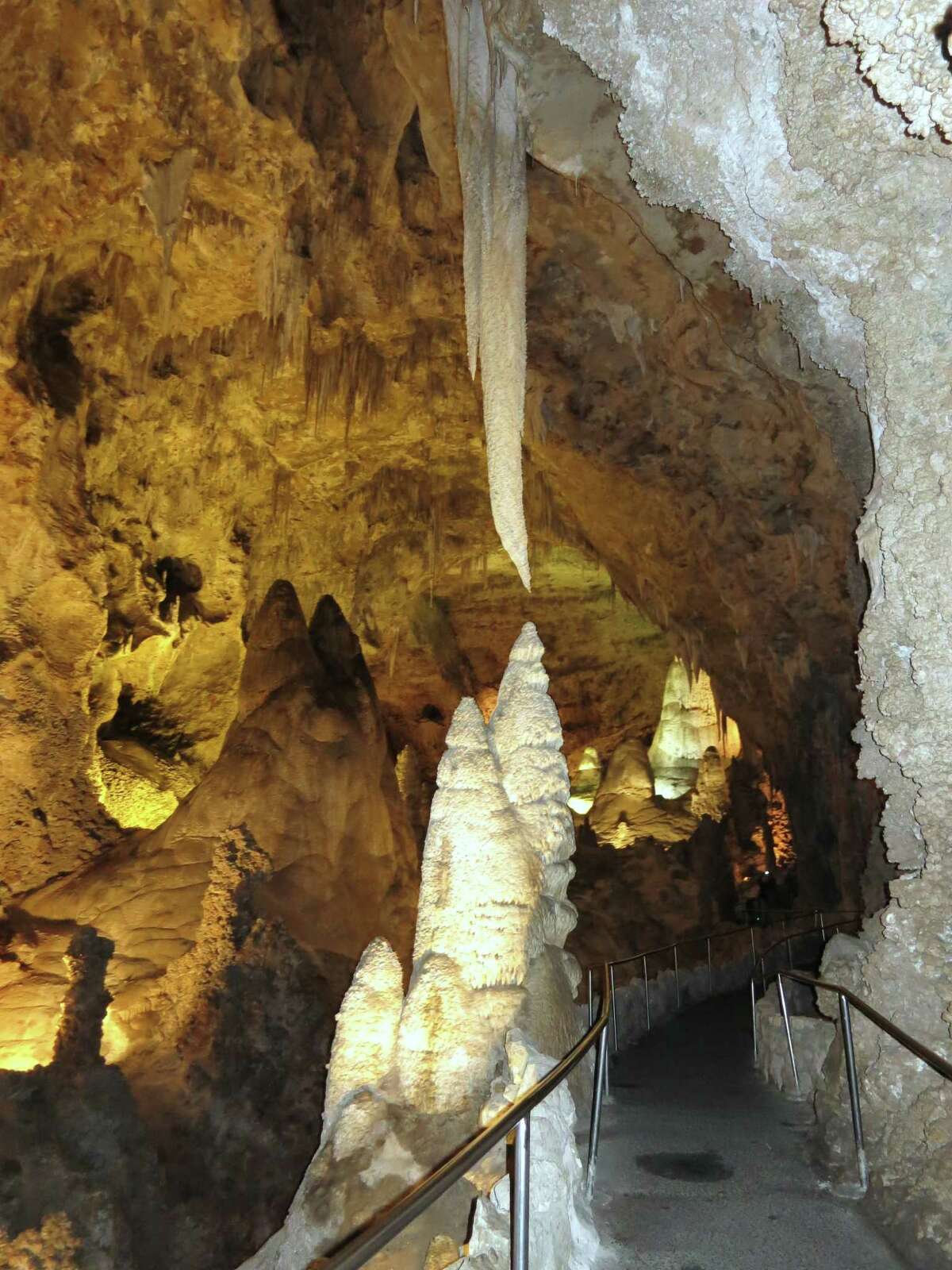 Desert meets caverns