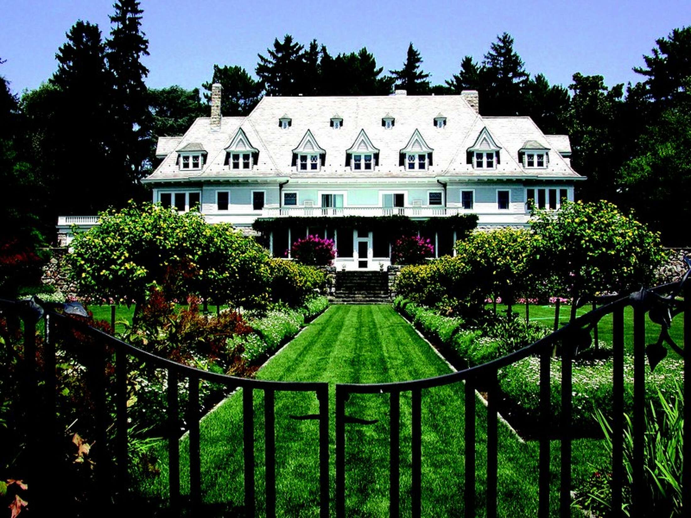 Greenwich's Copper Beech Farm sells for unprecedented $120 million