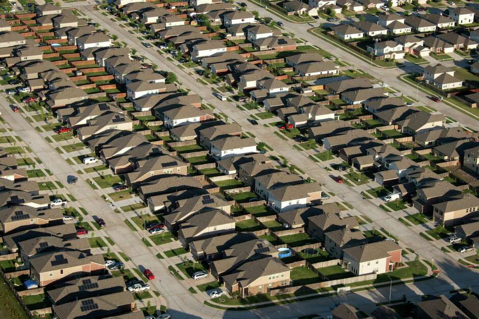 Poverty on the rise in Houston's suburbs - HoustonChronicle.com