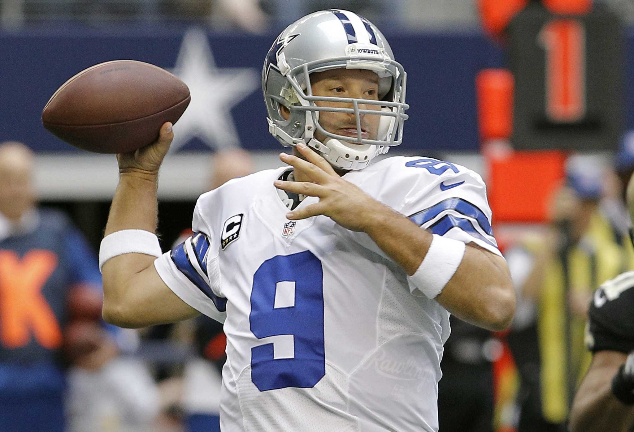 Cowboys' Romo: 'I'm not an 8-8 quarterback'