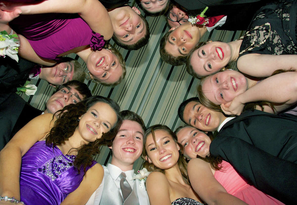 NMHS Junior Prom proves memorable