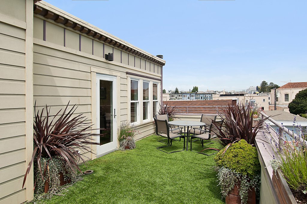 Price Point: $1.399 million