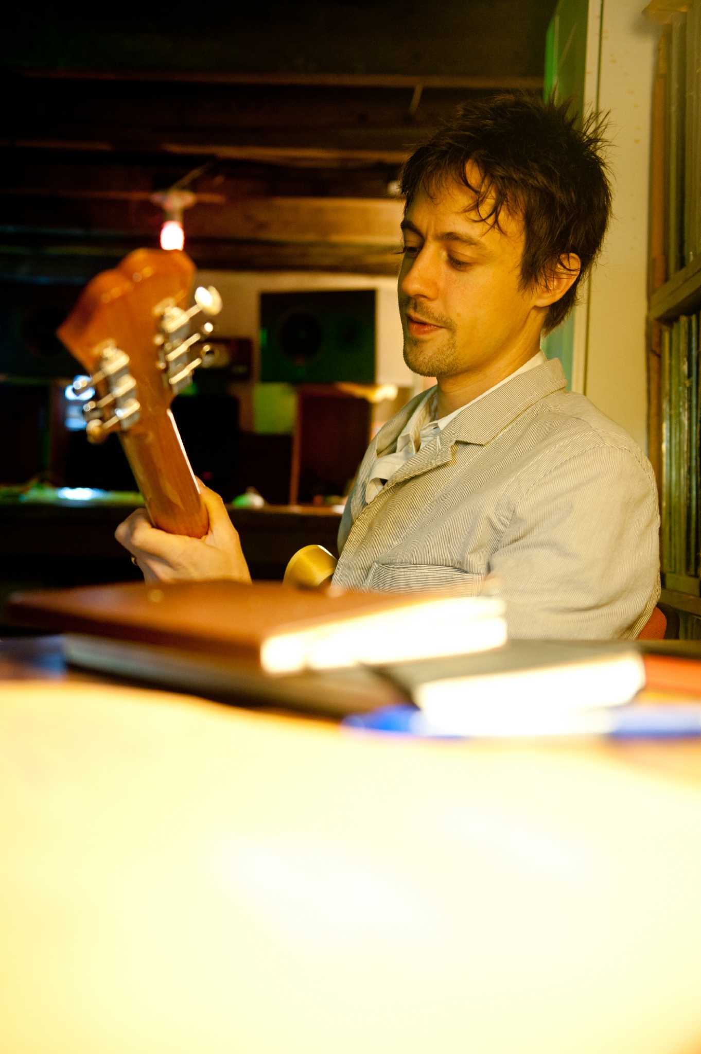 Pete Donnelly to play Spring Street Gallery and Valentine's